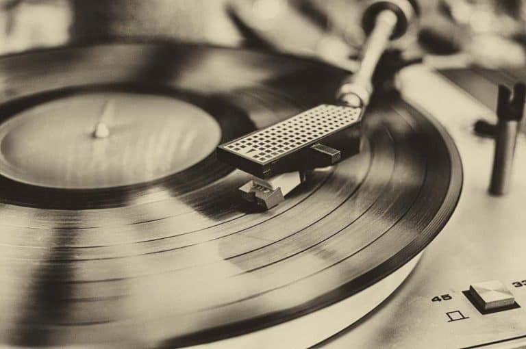 Record Player History: The Rise And Fall (And Rise) Of Turntables ...
